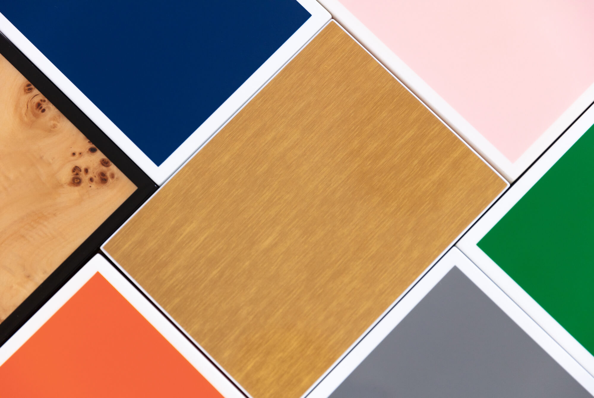 Boombox Gifts | Your memories and photos, gifted inside a gorgeous box