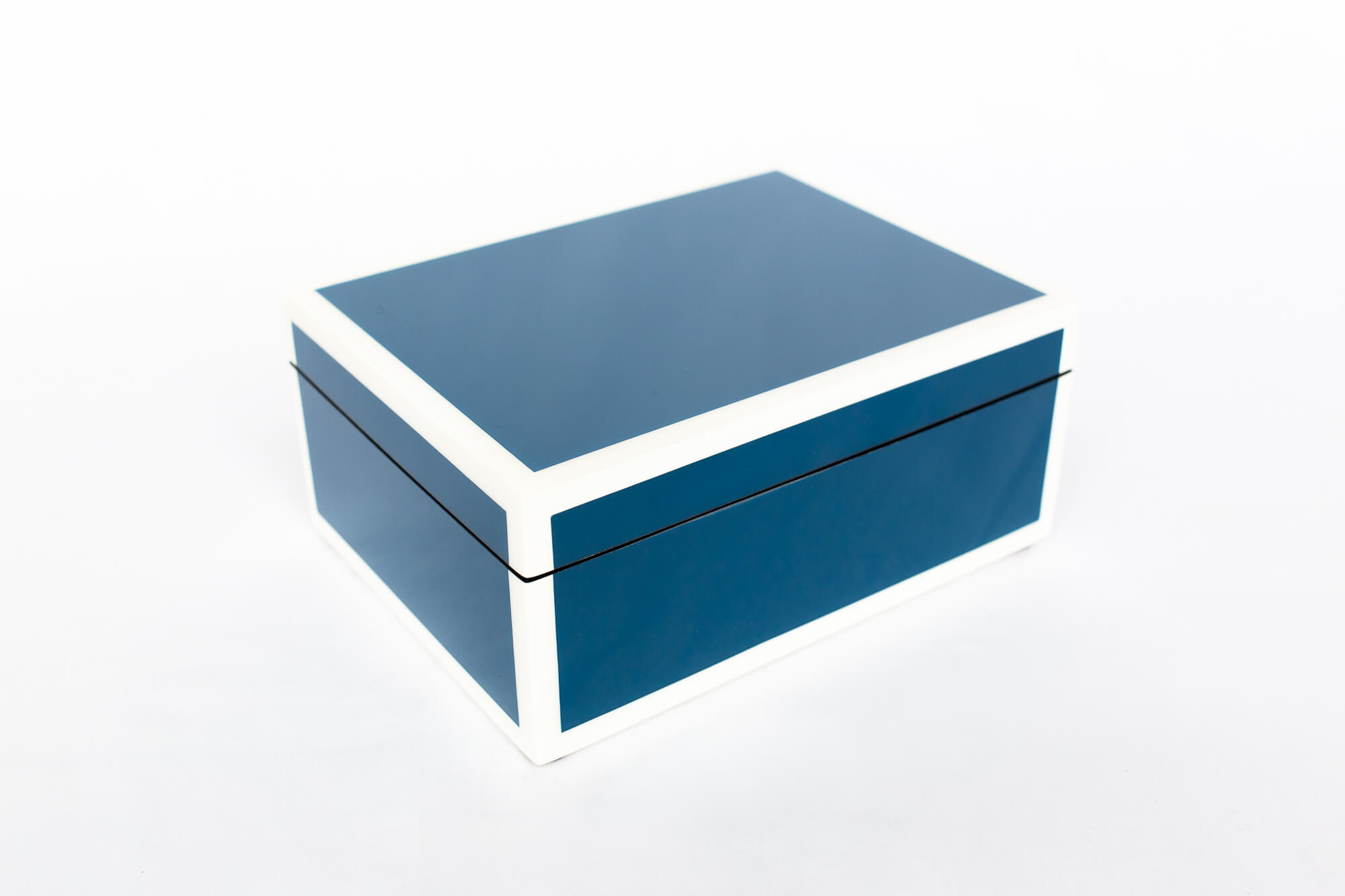 Boombox Gifts | Your memories and photos, gifted inside a gorgeous box