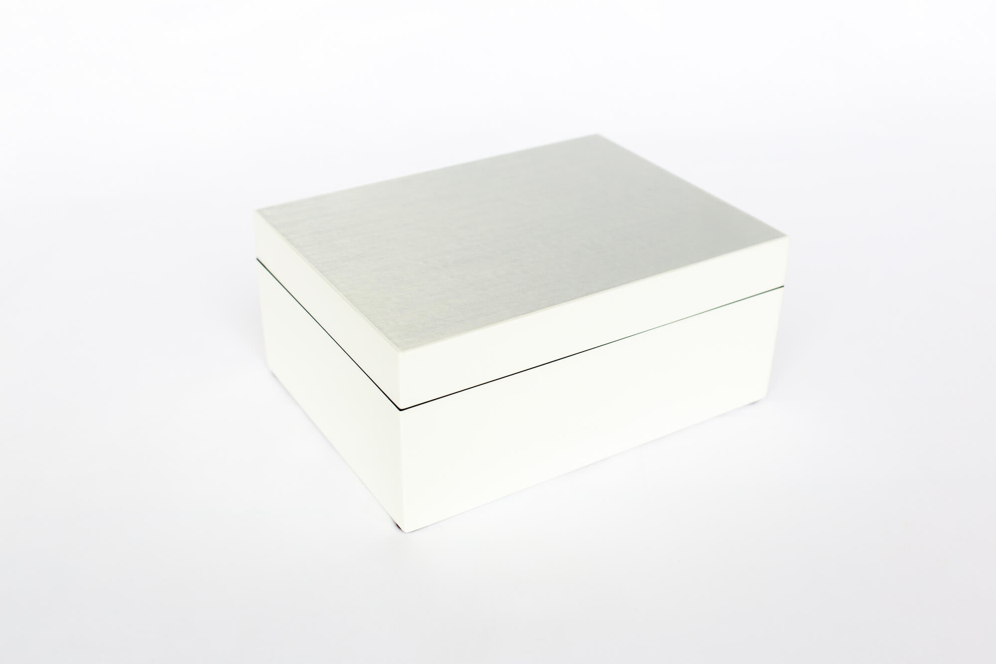 Boombox Gifts | Your memories and photos, gifted inside a gorgeous box