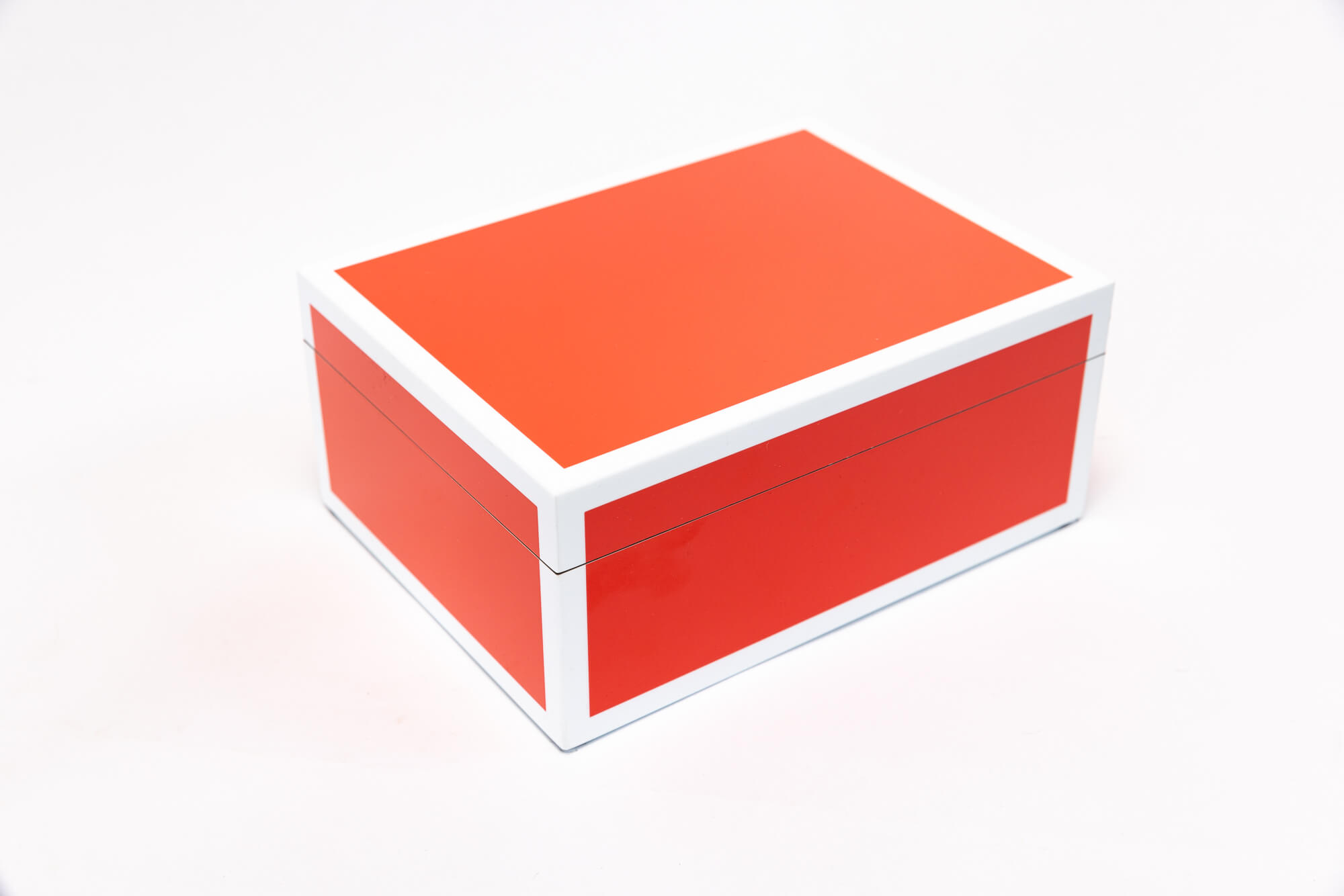 Boombox Gifts | Your memories and photos, gifted inside a gorgeous box